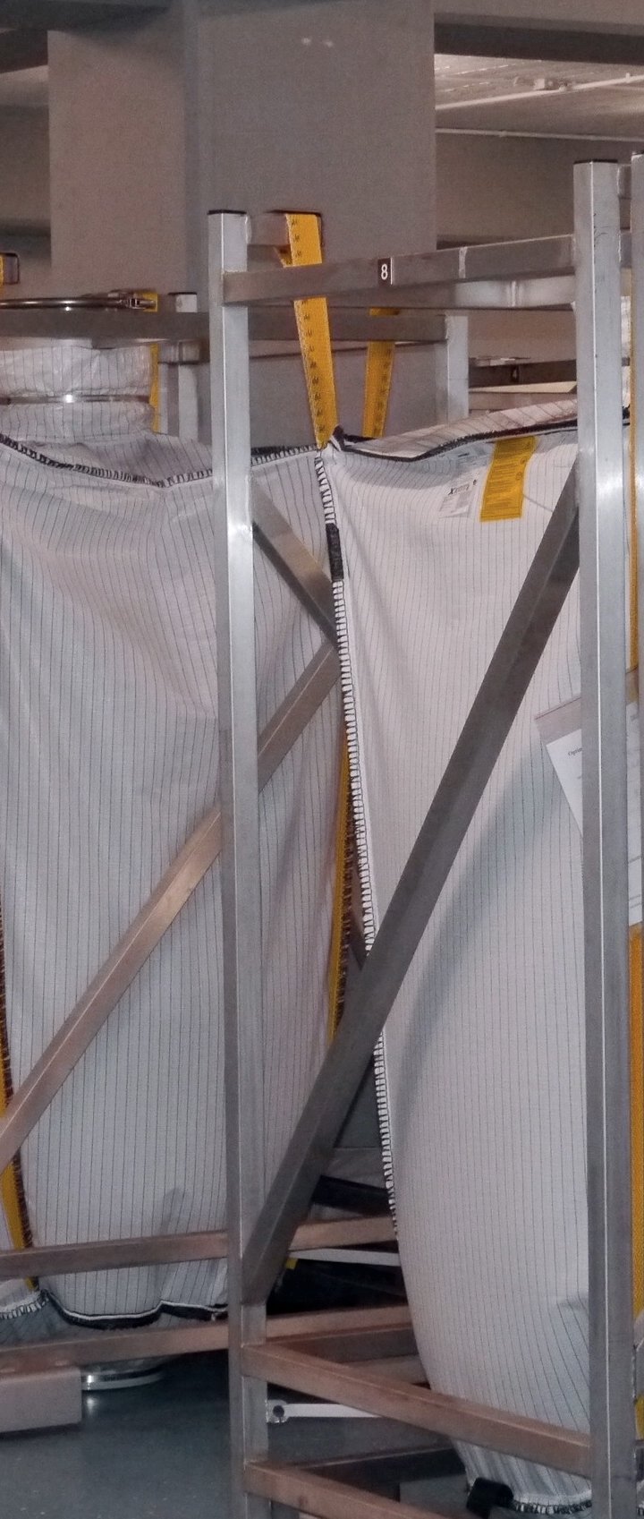 FIBC for cheap contained powder transfer and even partial charges